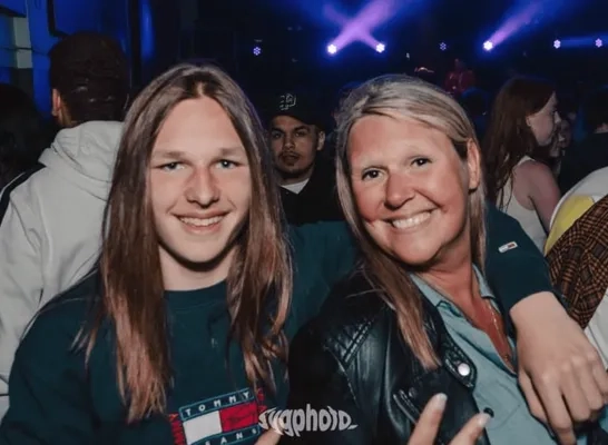 Cedric (19) uit Herentals krijgt nergens de juiste hulp en berooft zich van het leven: "Hij was ...